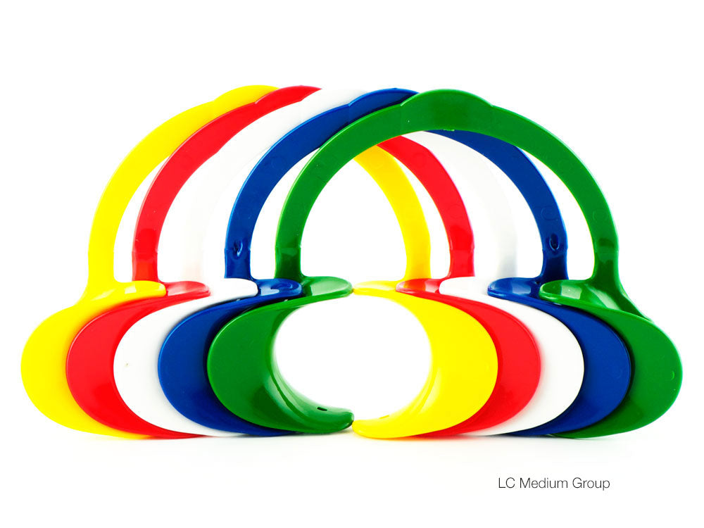 Dental and orthodontic retractors for bonding, clinical photography ...